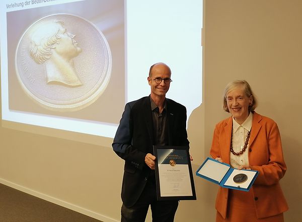 Verleihung der Beuth-Denkmünze an Frau Dr. Anna Haberditzl